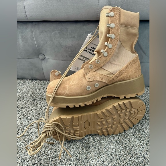 Vibram | Shoes | Us Army Issued Vibram Desert Combat Boots Various ...